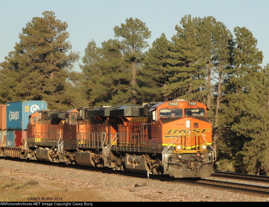 BNSF 7466